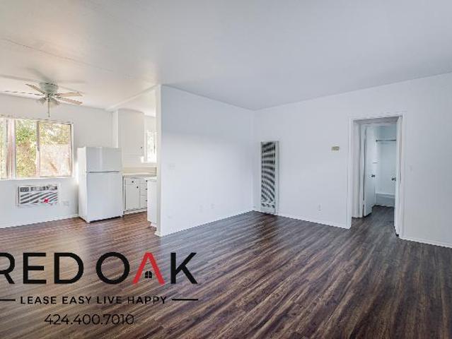 1 Br, 1 bath, Condo 400 North Mentor Avenue
