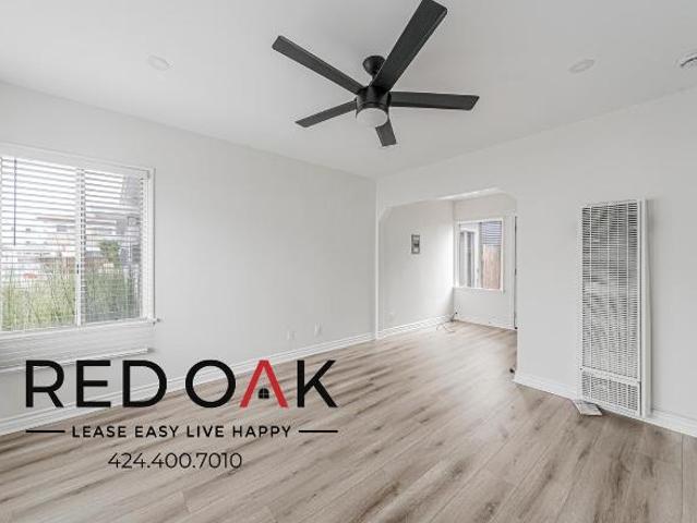 1 Br, 1 bath, Condo 4010 W 130th St