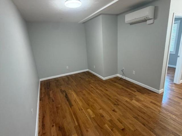 1 Br, 1 bath, Condo 401 Park Ave
