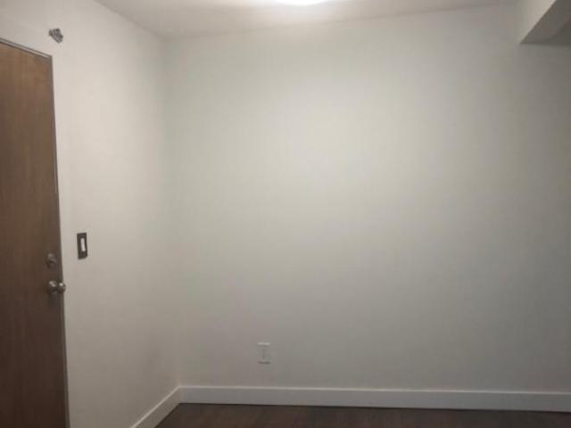 1 Br, 1 bath, Condo 401 Regency Village Us Highway 22