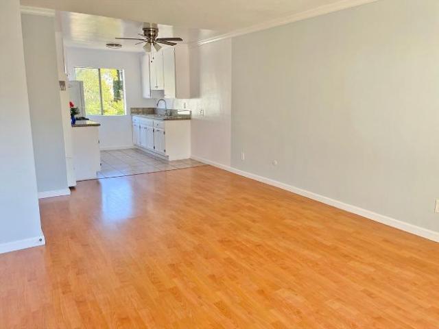 1 Br, 1 bath, Condo 407 N Ave 50