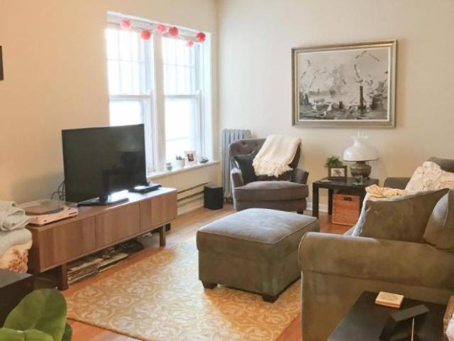 1 Br, 1 bath, Condo 409 Beloit