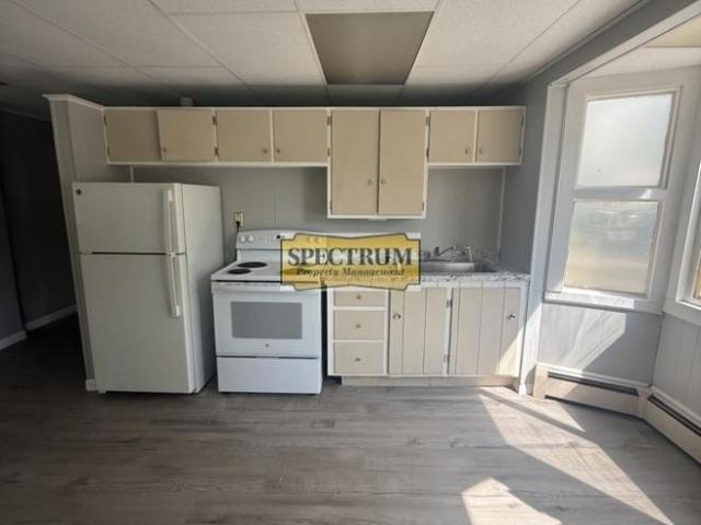 1 Br, 1 bath, Condo 40 Cushman Rd