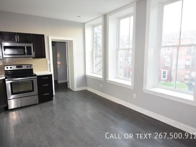1 Br, 1 bath, Condo 4100 Parkside Ave