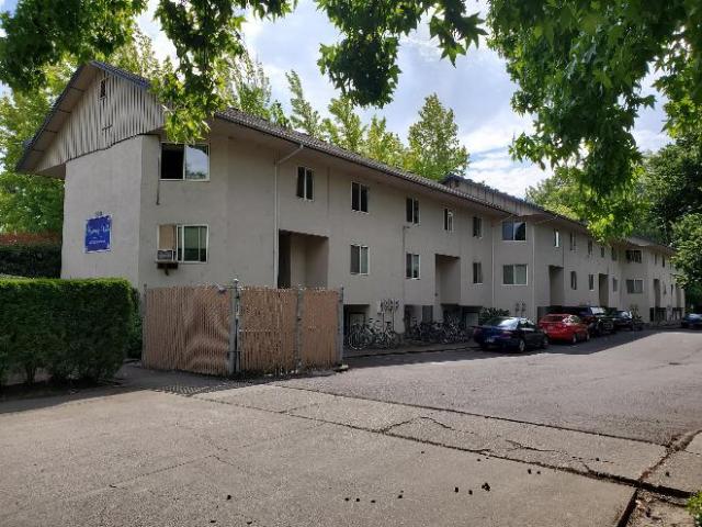 1 Br, 1 bath, Condo 410 NW 8th Street