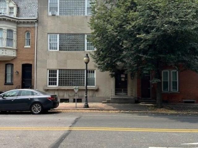 1 Br, 1 bath, Condo 410 S George St