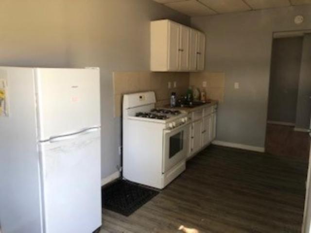 1 Br, 1 bath, Condo 411 E Chestnut Street