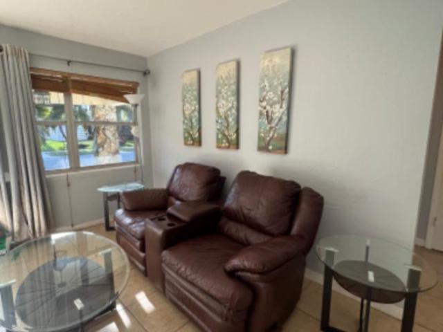 1 Br, 1 bath, Condo 413 Sw 2 Ave