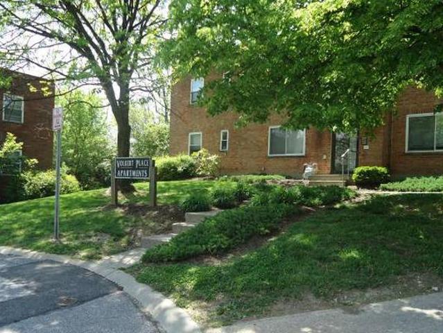 1 Br, 1 bath, Condo 413 Volkert Place