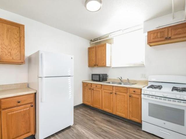 1 Br, 1 bath, Condo 4148 Federal Boulevard
