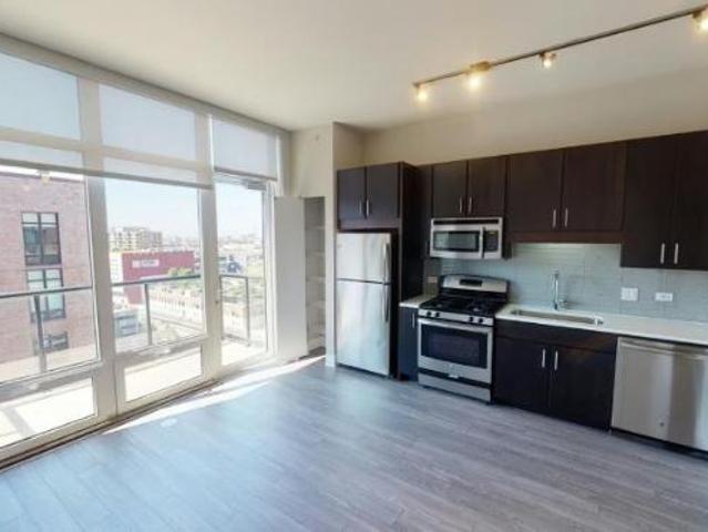 1 Br, 1 bath, Condo 41 W Polk St