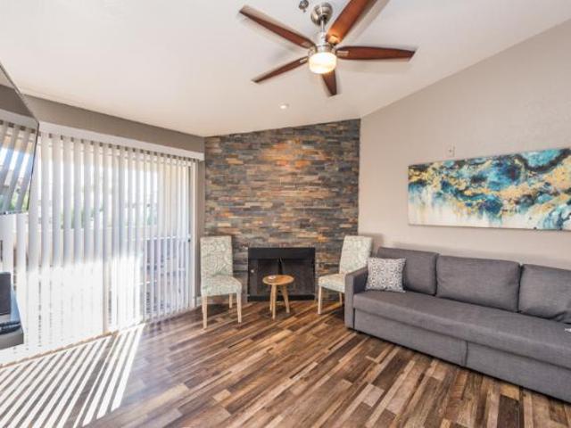 1 Br, 1 bath, Condo 4200 S Valley View Blvd