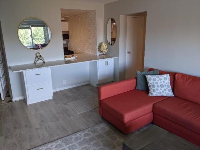 1 Br, 1 bath, Condo 4201 Cathedral Avenue Northwest