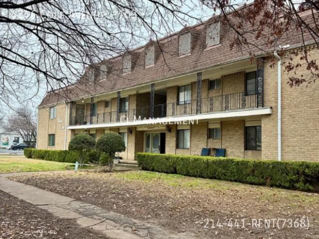 1 Br, 1 bath, Condo 4246 Cole Avenue