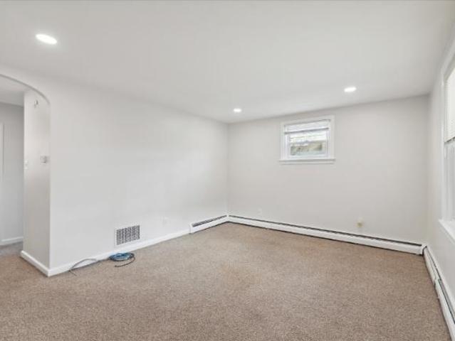 1 Br, 1 bath, Condo 4241 Aldine St