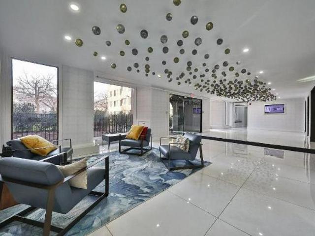 1 Br, 1 bath, Condo 4241 Locust St