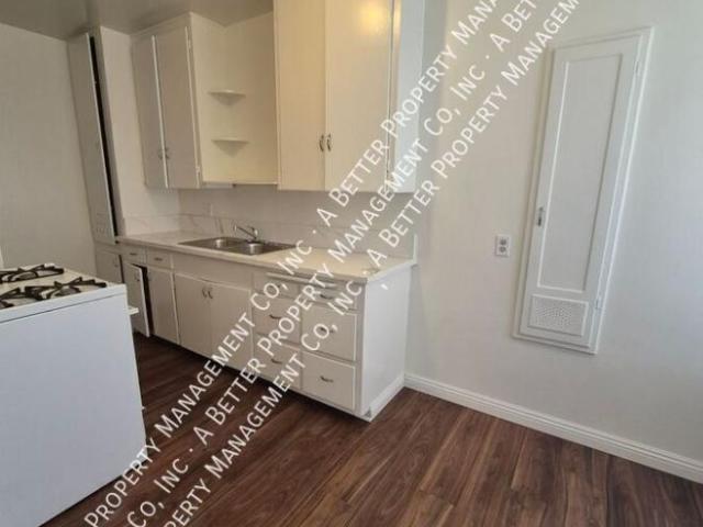 1 Br, 1 bath, Condo 424 W 17th Street