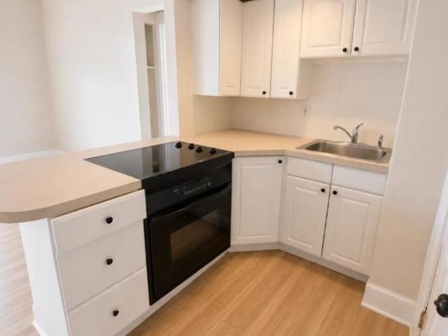 1 Br, 1 bath, Condo 426 Harvard Avenue