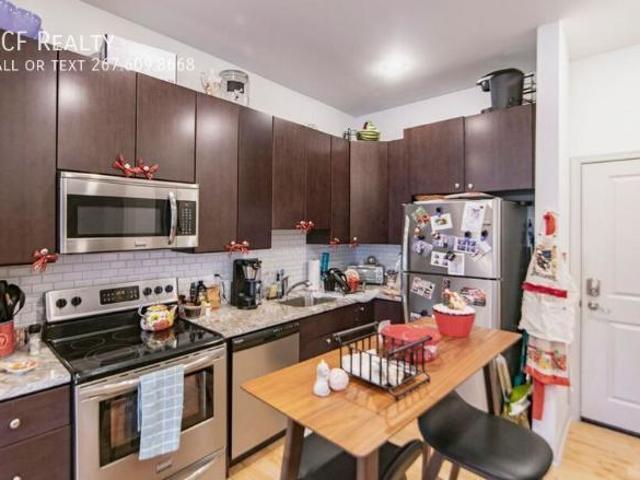 1 Br, 1 bath, Condo 427 Monroe Street