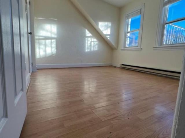 1 Br, 1 bath, Condo 42 Highwood Ter