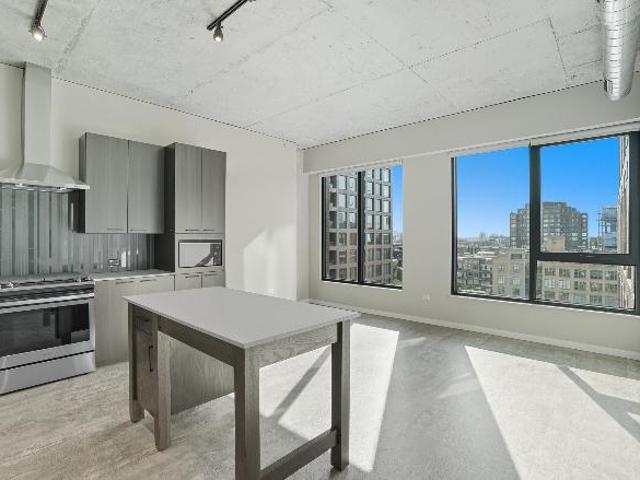 1 Br, 1 bath, Condo 42 N Sangamon St