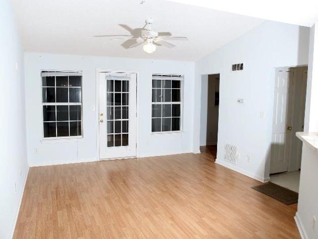 1 Br, 1 bath, Condo 4304 Walden Park Dr