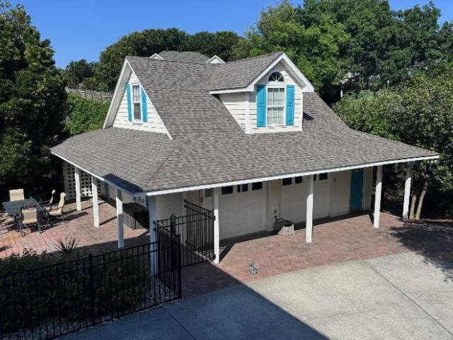 1 Br, 1 bath, Condo 4326 Shady Ln