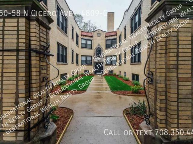 1 Br, 1 bath, Condo 4350 N Cicero Ave