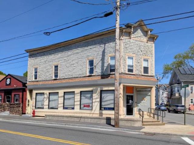 1 Br, 1 bath, Condo 437 Bay St