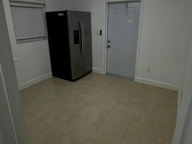 1 Br, 1 bath, Condo 4384 NW 202nd St