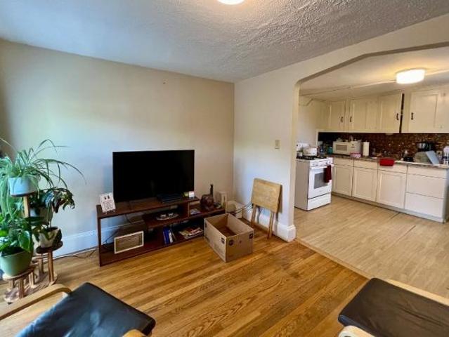 1 Br, 1 bath, Condo 47 Providence Street