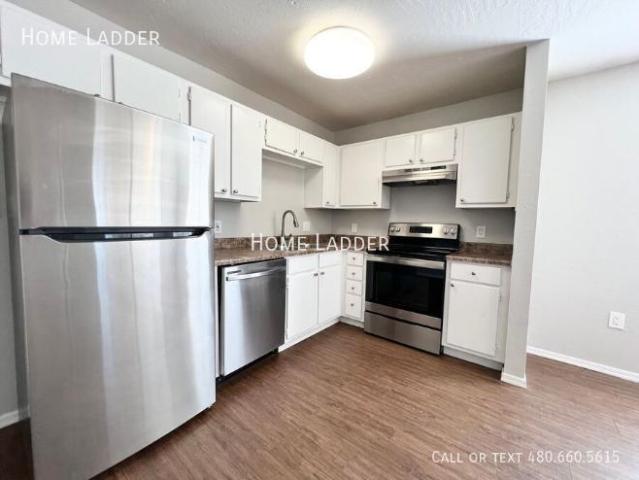 1 Br, 1 bath, Condo 440 E Florence Heights Dr