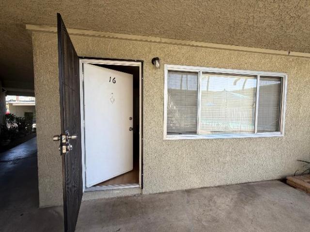 1 Br, 1 bath, Condo 444 E Rowland St