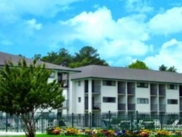 1 Br, 1 bath, Condo 448 Racine Dr
