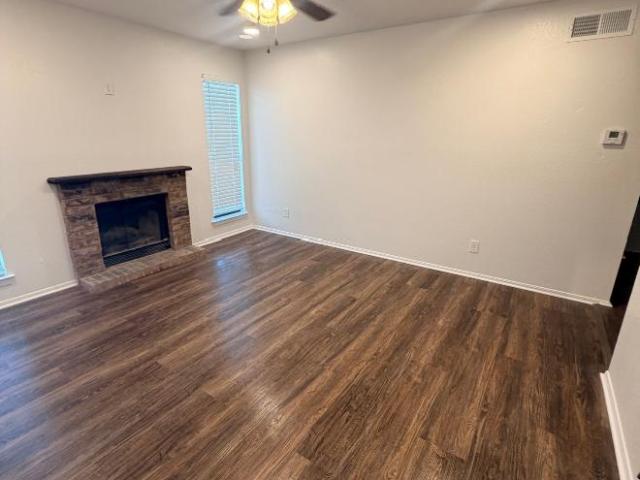 1 Br, 1 bath, Condo 4507 Coronado Ave