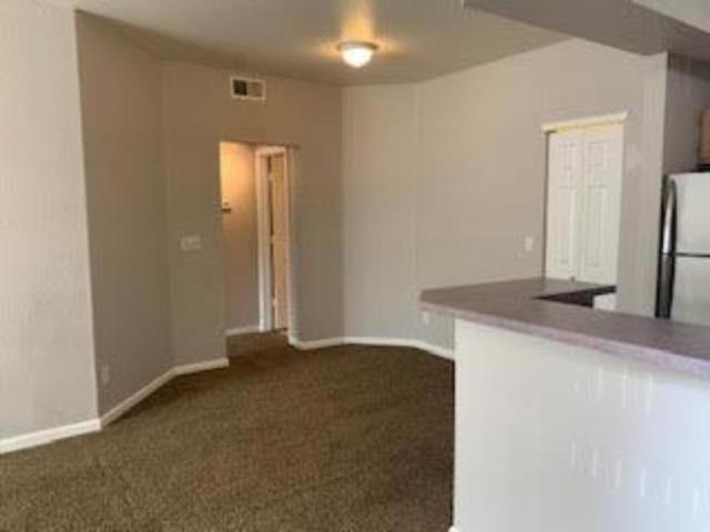 1 Br, 1 bath, Condo 4545 Wheaton C260