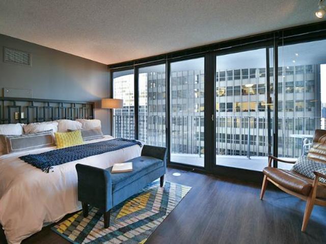 1 Br, 1 bath, Condo 455 N Columbus Drive