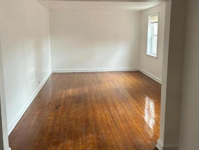 1 Br, 1 bath, Condo 455 W State