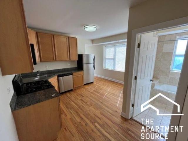 1 Br, 1 bath, Condo 4606 North Monticello