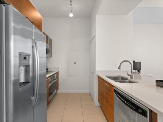 1 Br, 1 bath, Condo 480 Hibiscus Street