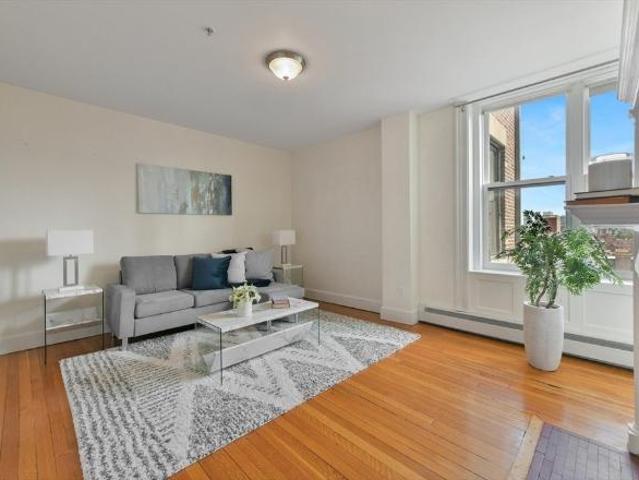 1 Br, 1 bath, Condo 483 Beacon St