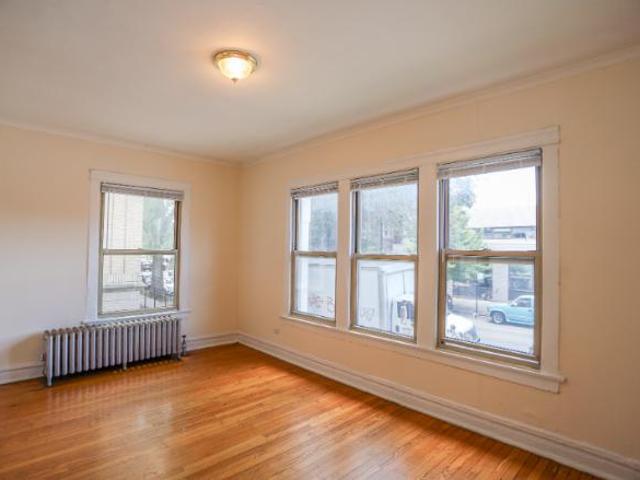 1 Br, 1 bath, Condo 4855 N Kimball