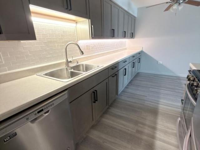 1 Br, 1 bath, Condo 4939 Puffer Road