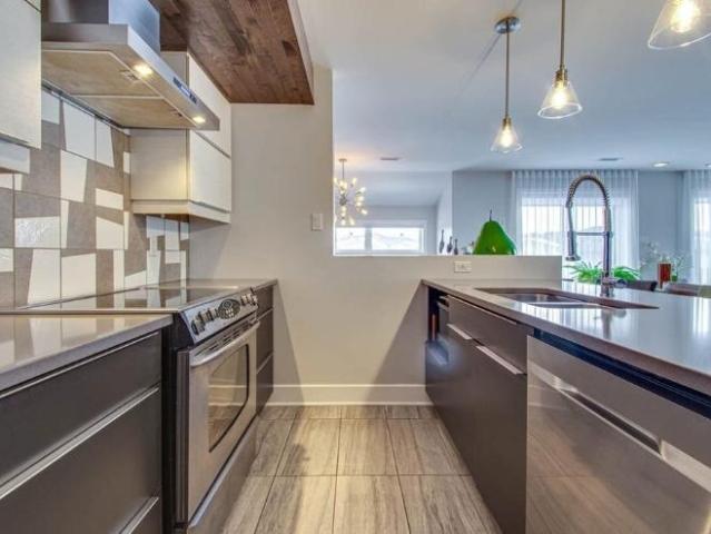 1 Br, 1 bath, Condo 4950 Woodway Drive