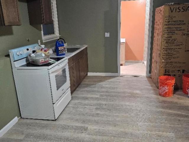1 Br, 1 bath, Condo 4 Eva Cir
