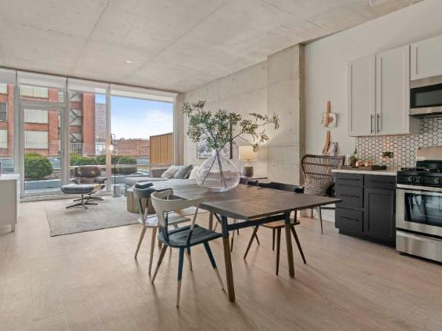 1 Br, 1 bath, Condo 4 East 14th St