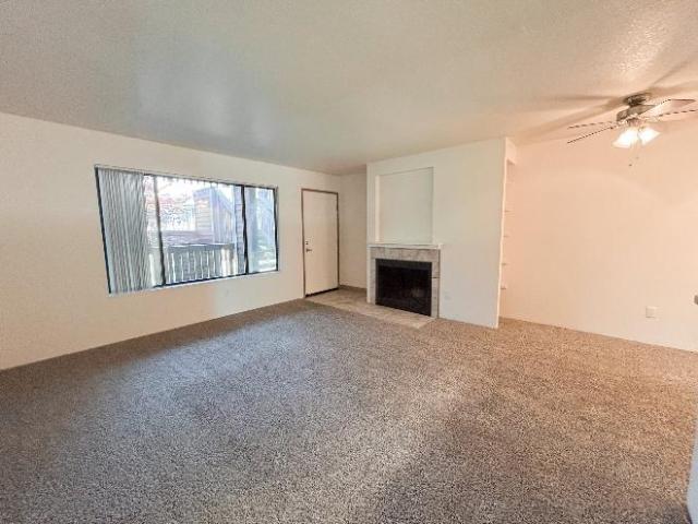1 Br, 1 bath, Condo 5005 SW Murray Blvd