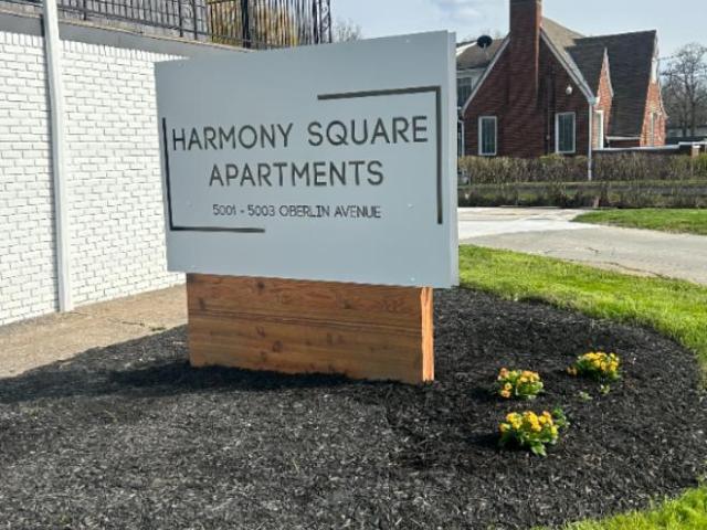 1 Br, 1 bath, Condo 5001 Oberlin Ave