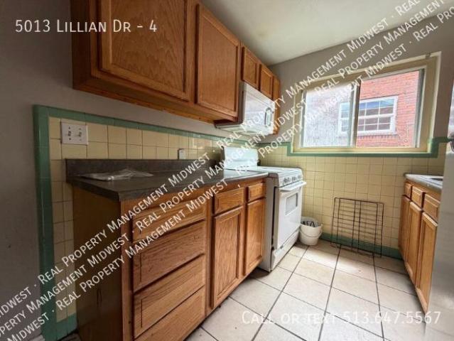 1 Br, 1 bath, Condo 5013 Lillian Dr