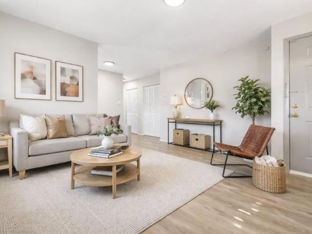 1 Br, 1 bath, Condo 501 N Whitehorse Pike